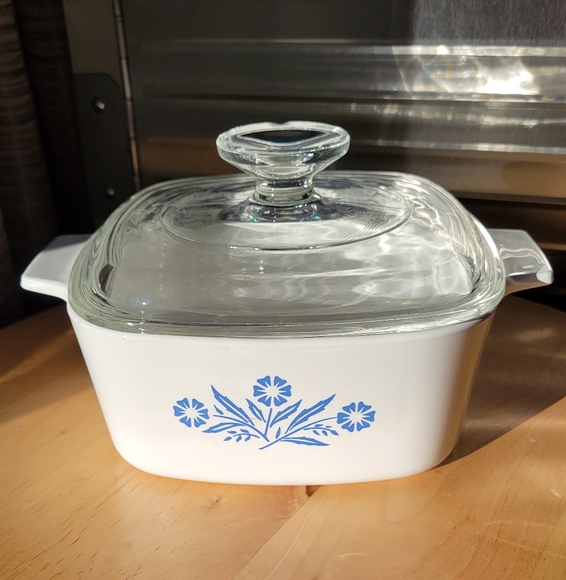 Corelle | Kitchen | Vintage Corning Ware Blue Cornflower Casserole ...